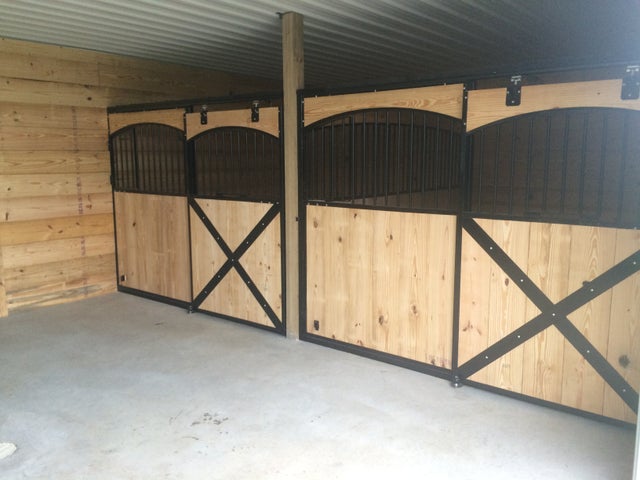 Box Stalls | Menzel's Amish Shelter & Fabrication